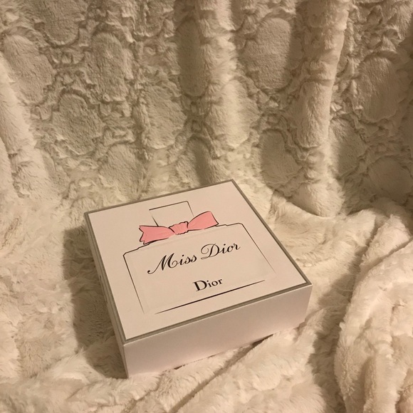 Dior | Storage & Organization | Rare Adorable Miss Dior Dior Gift Box ...